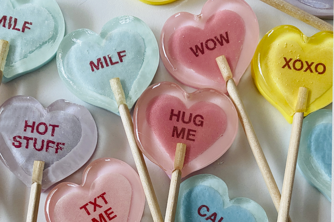 Figurslikkepind hjerte med tekst | Sugar Pilots